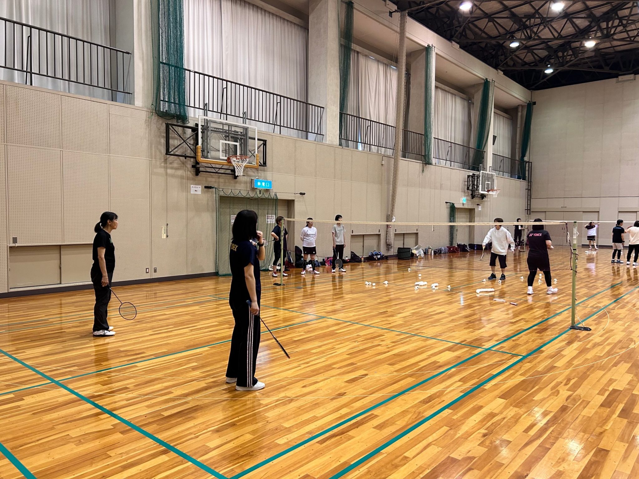令和6年度バドミントン教室 一期教室風景 - ウカルちゃんアリーナ（滋賀県立体育館）